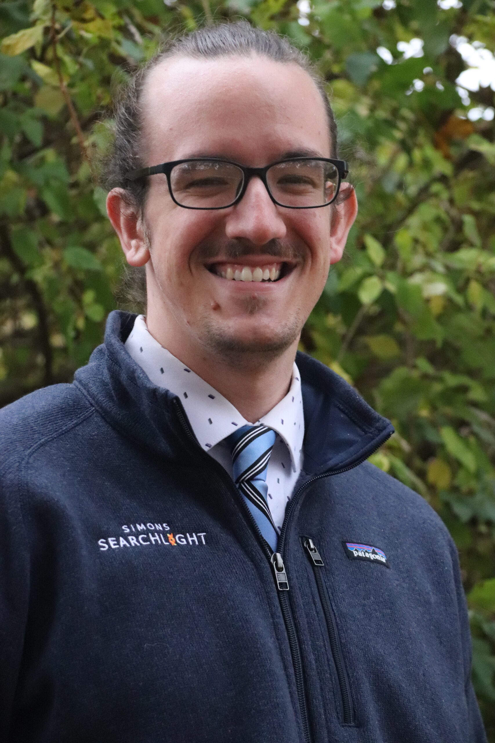 Simons SearchlightSimons Searchlight Staff - Simons Searchlight